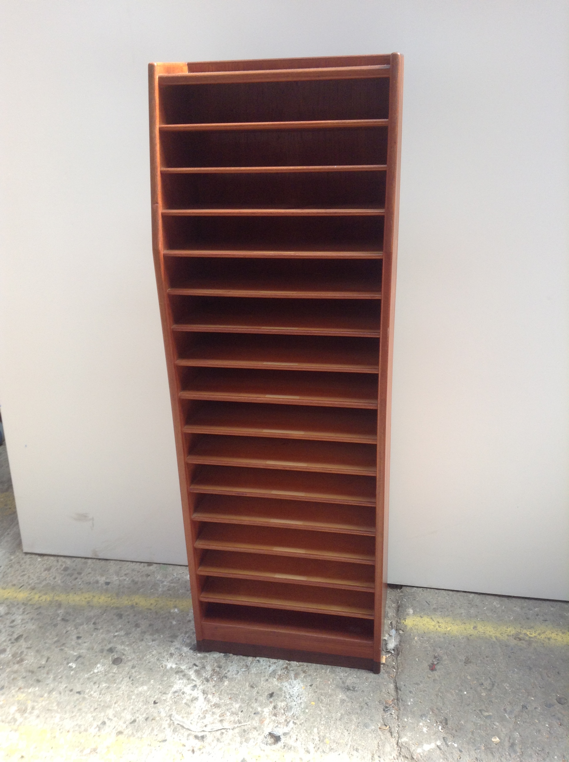 Brugte møbler | Marskandiserens